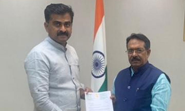 போக்குவரத்து துறை மத்திய இணை மந்திரியை சந்தித்து 3 கோரிக்கைகளை வைத்த ...