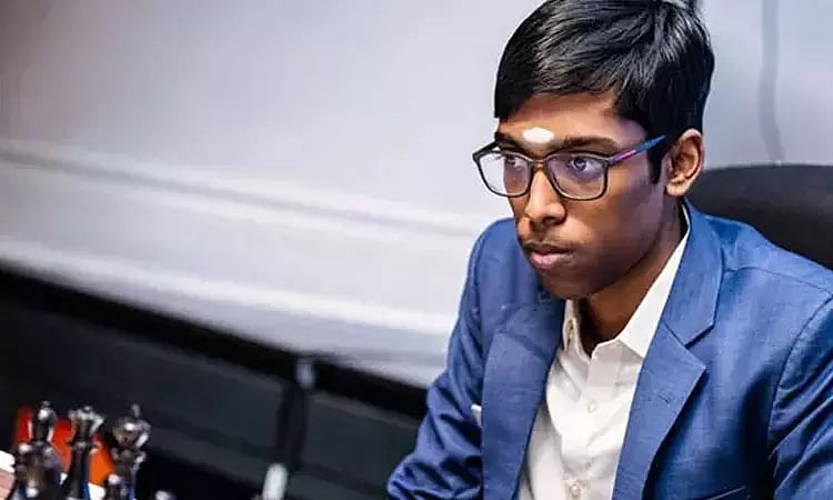 சின்க்பீல்ட் கோப்பை செஸ்: 5வது சுற்று ஆட்டத்திலும் டிரா கண்ட குகேஷ் ...