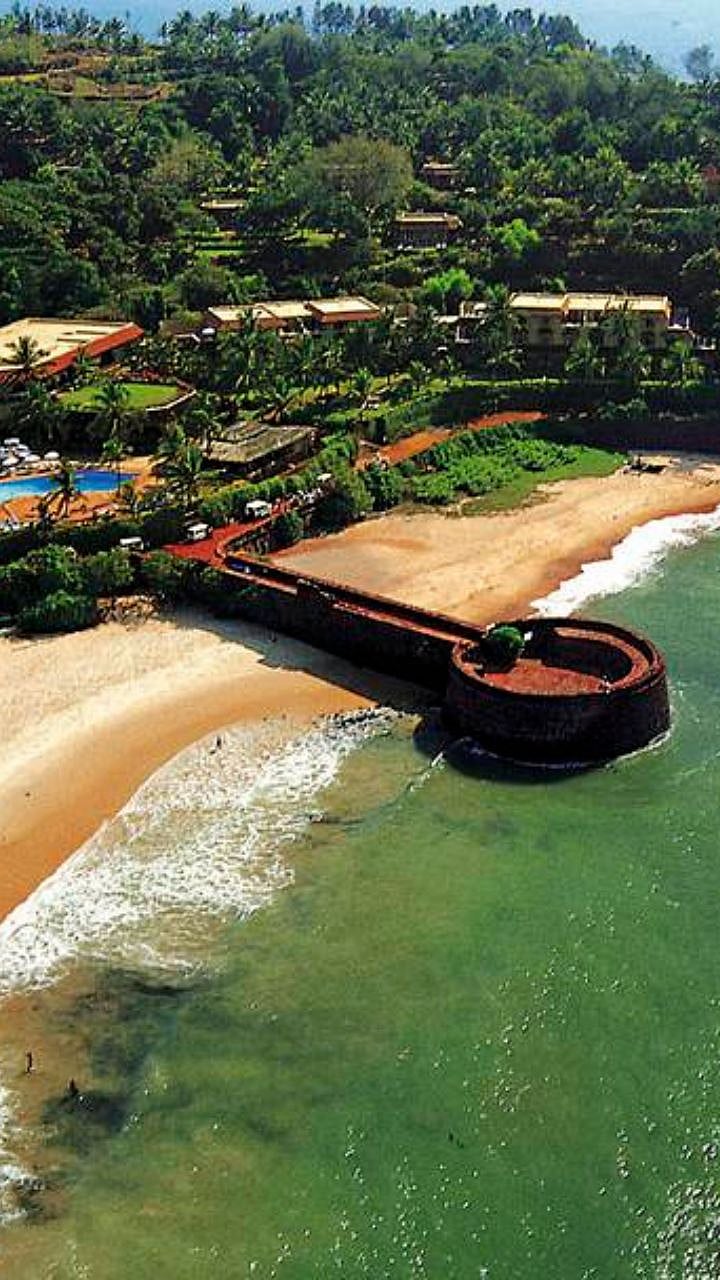 Goa Tourism: राकट, कणखर गोवा... विलोभनीयता पाडते भुरळ! | Goa Tourism ...