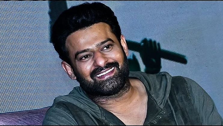प्रभासच्या 'त्या' लूकचे सत्य आले समोर Prabhas In Bald Look viral look ...