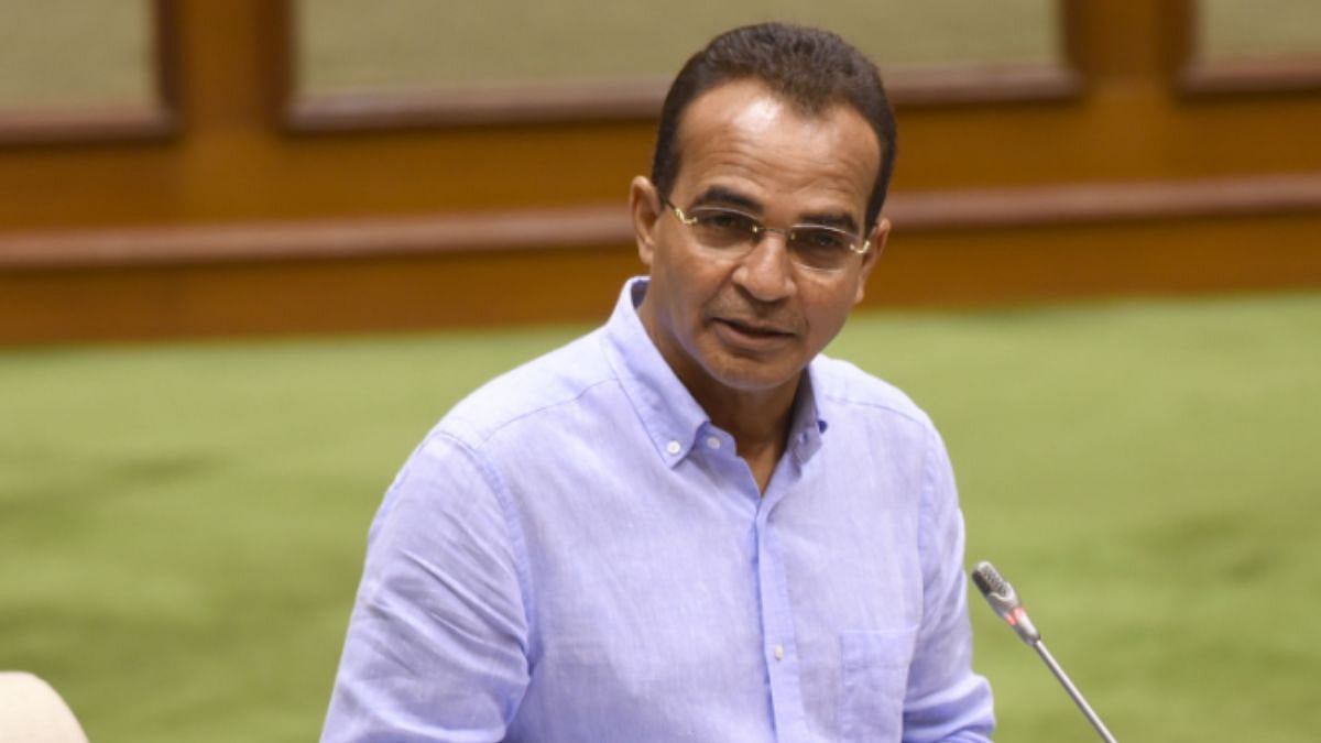 Babush Monserrate in Goa Assembly Session | झाडे कोसळून घरांचे नुकसान ...