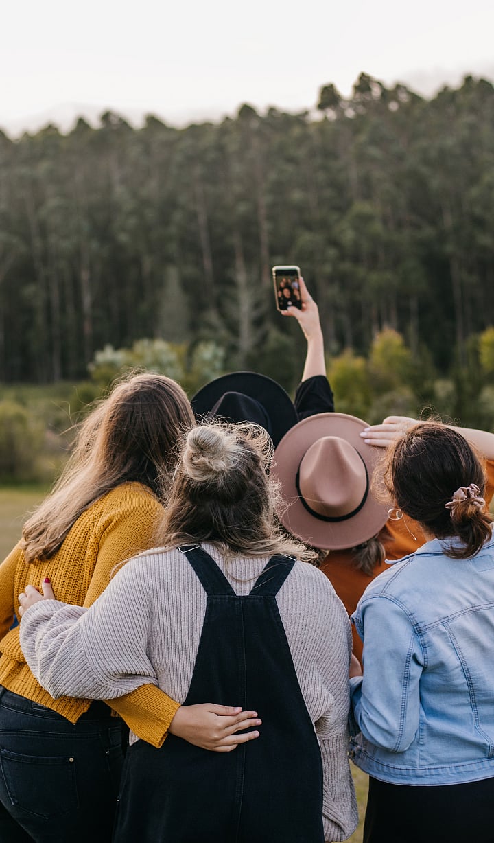 Goa Trip: मित्रांसोबत गोव्याला ट्रिपला जायचा प्लान करताय? 'हे' आहेत ...