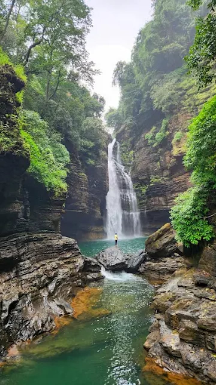 Hidden Waterfall In Goa: निसर्गप्रेमींनो, गोव्यातील 'हा' धबधबा पाहिलात ...