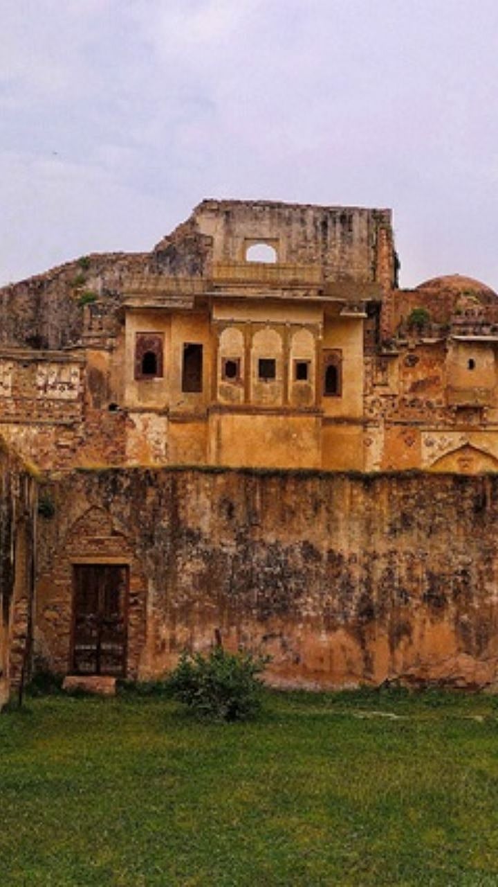 Vishalgad Fort: तोफांचा आवाज अन् बाजीप्रभूंचा देहदान; विशालगडाच्या ...