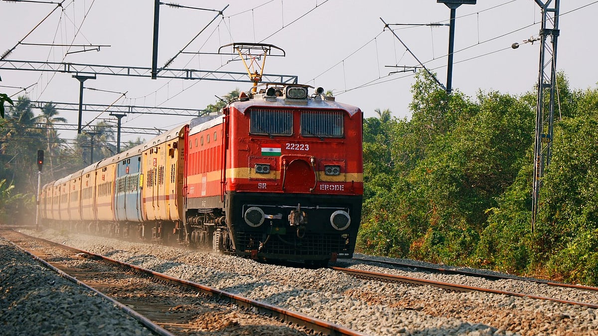 Sealdah-Jalpaiguri Humsafar Express: Weekly train to boost Bengal ...