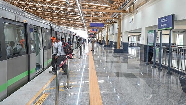 BMRCL MD inspects Phase 2A corridor