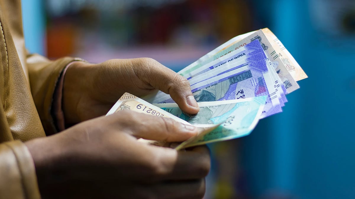 Himachal Govt Notifies Revised Pay Scales, 14,000 Employees to Face ...