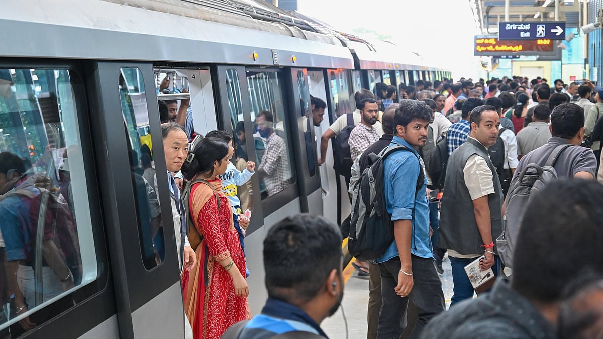 Bangalore Metro: BMRCL Launches Yellow Line Services | Yellow Line ...