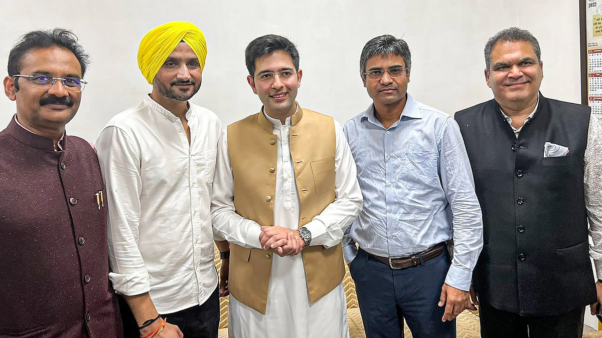 AAP appoints former IIT-D professor Sandeep Pathak as its Gujarat in-charge
