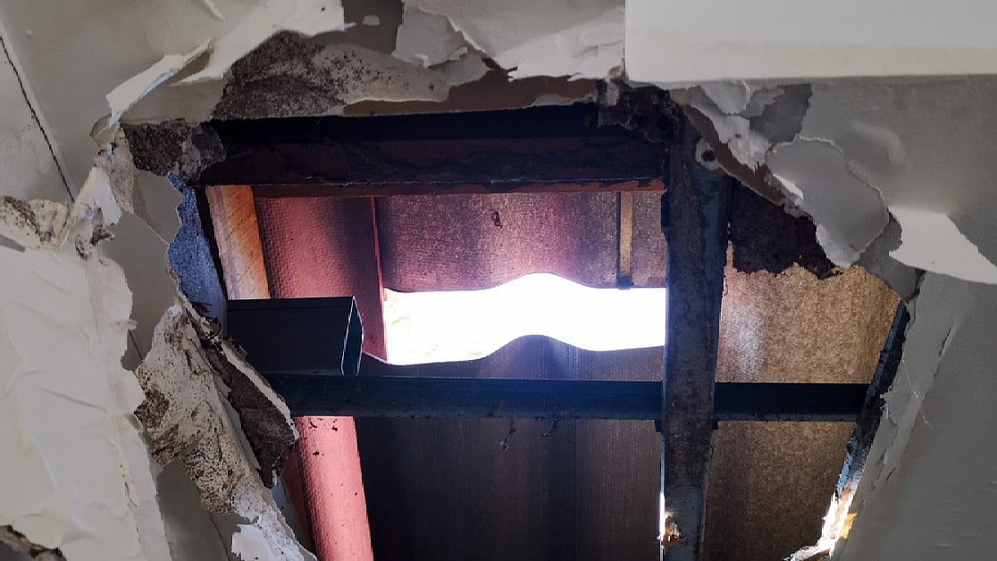 Part of ceiling slab collapses in electrical transformer room in Thane ...