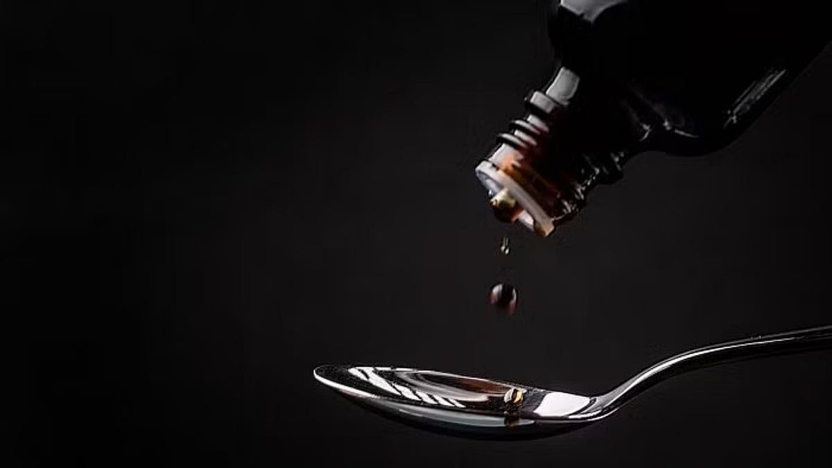 Pakistan seizes poisonous solvent used in cough syrup
