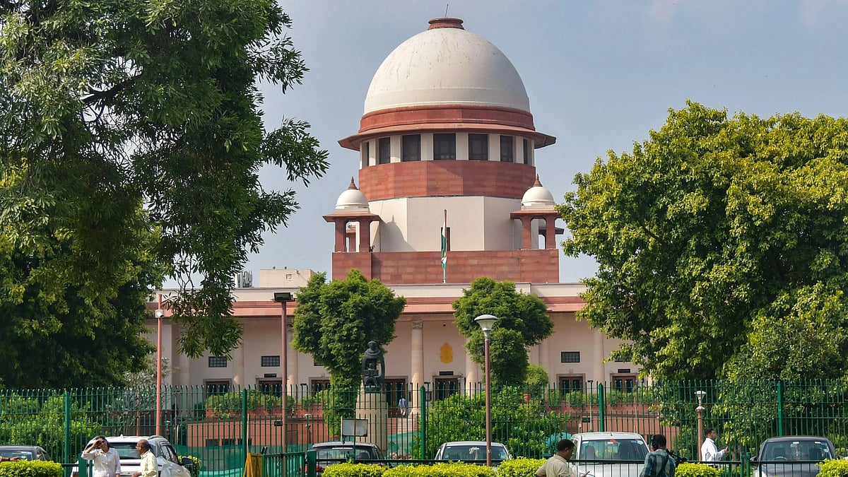 Essential for judges to lead lives with financial dignity, says SC