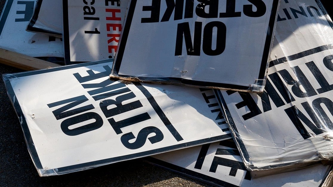Kerala Strike Update: Near Total Shutdown as Trade Unions Launch 24 ...