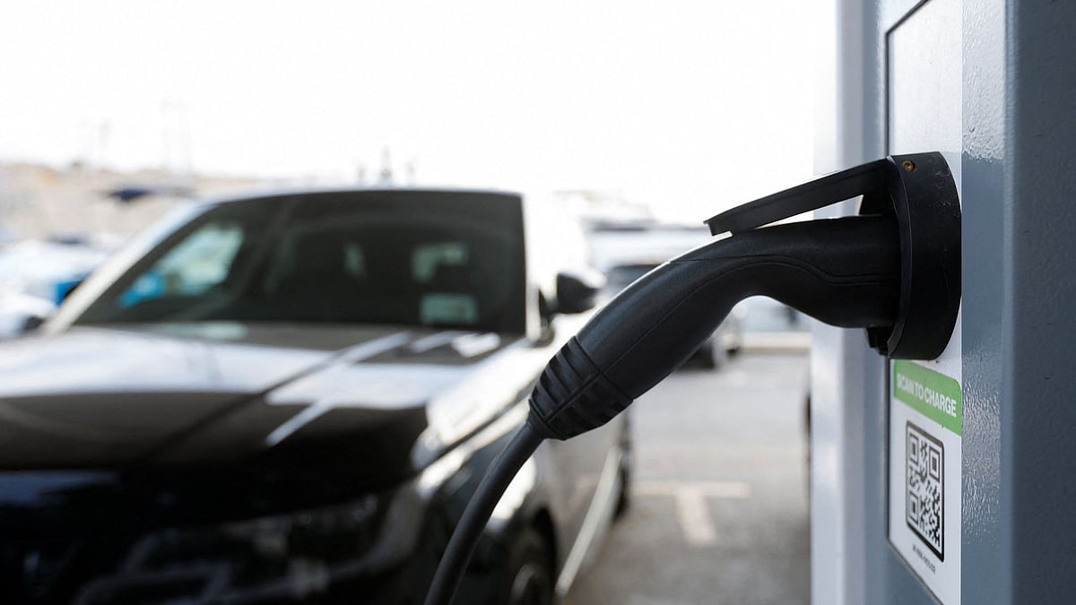 Karnataka govt unveils revised draft EV policy, eyes Rs 50,000 crore ...