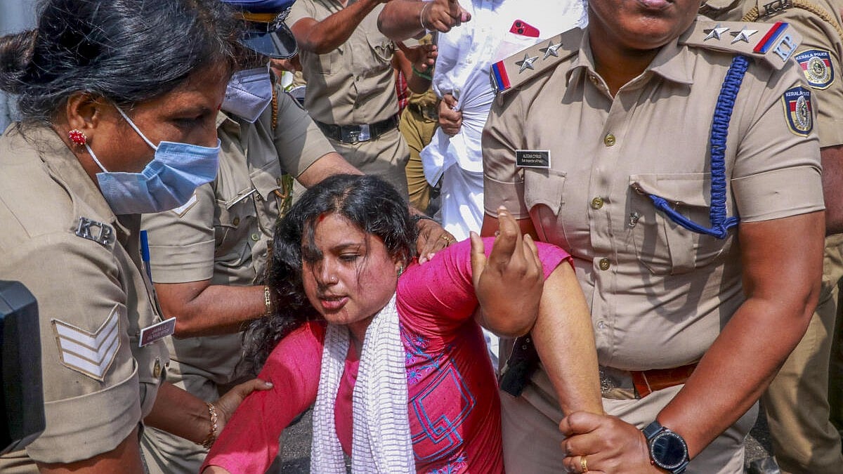 Kerala police's double standards on dealing with stirs held by ...