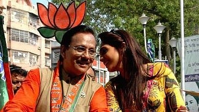ED questions magician P C Sorcar in chit fund scam