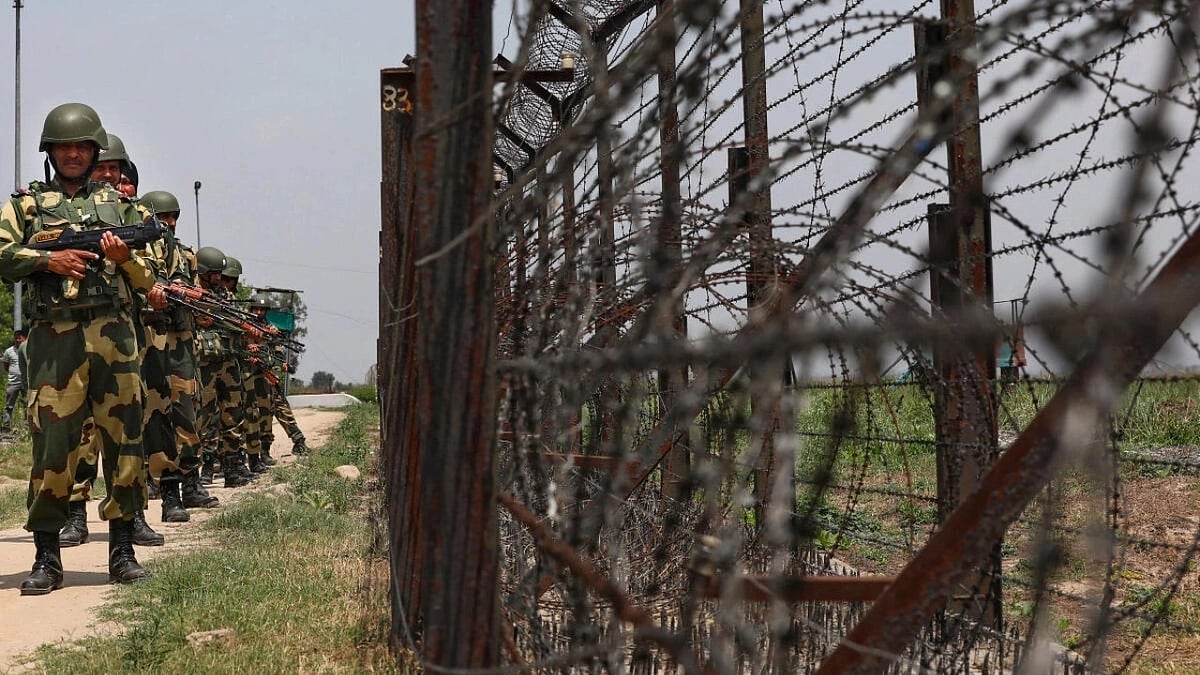 BSF Foils Major Infiltration Attempt Along IB in J&K’s Samba Amid Tensions