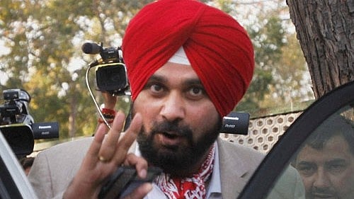 Patna HC quashes poll code violation case against Navjot Singh Sidhu