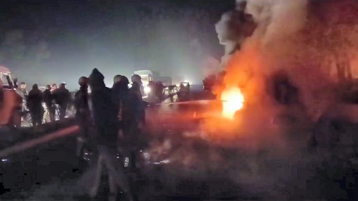 Eight charred to death as SUV catches fire after accident in Bareilly