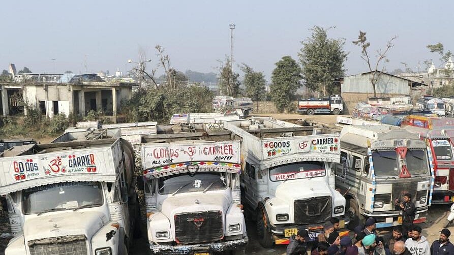 Tanker drivers stop work in Maharashtra to protest new law on hit-and ...