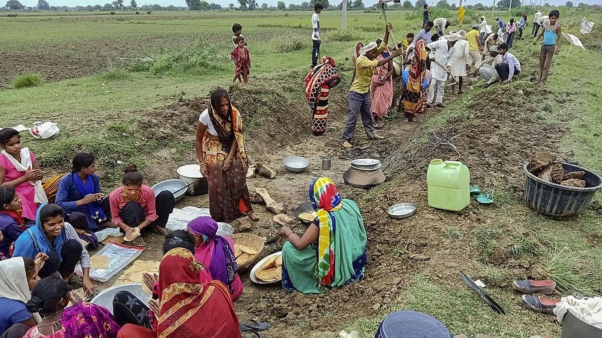 MGNREGA Budget Row: Congress Accuses Centre of Undermining Rural Jobs ...