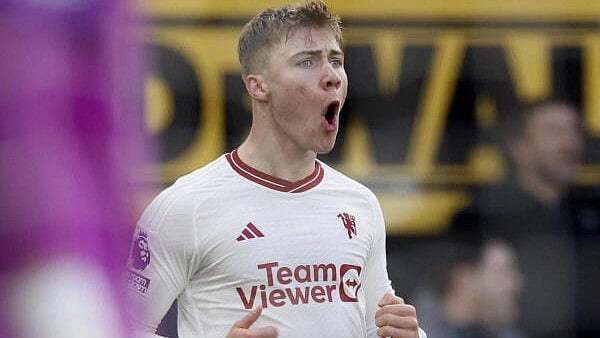 Manchester United forward Rasmus Hojlund to miss up to 3 weeks with ...