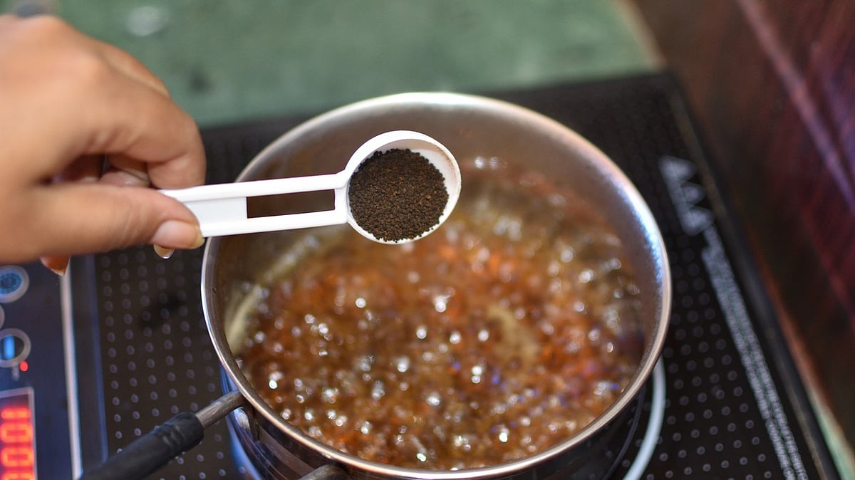 Small tea growers voice concern over 'poor' quality tea flooding market