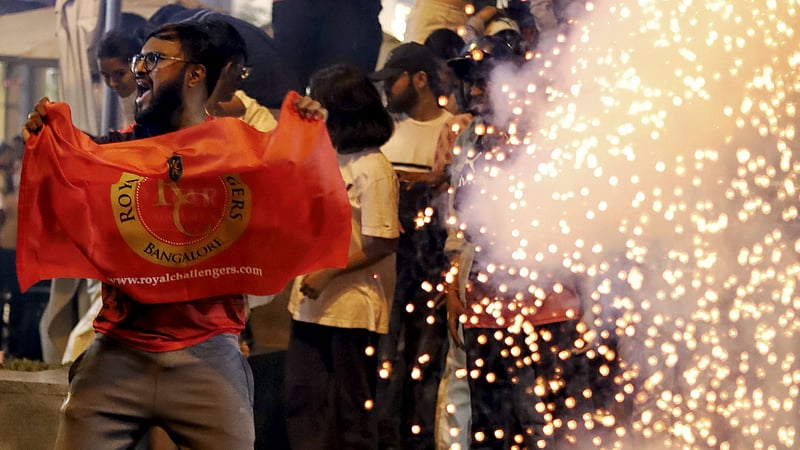 WPL 2024: Fans throng Bengaluru streets to celebrate RCB's first-ever ...