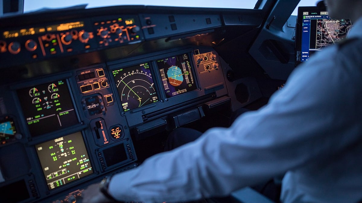 Bengaluru Police Probe Pilot for Alleged Assault on Cabin Crew