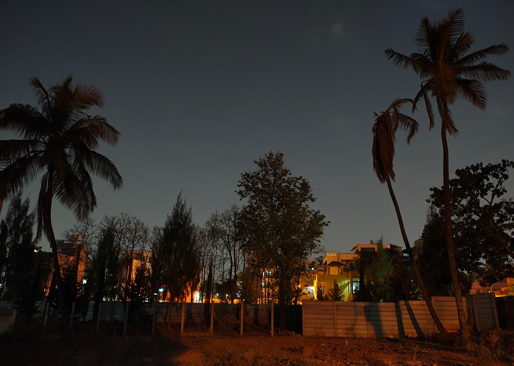 Motorola Edge 50 Pro review: Reliable phone with feature-rich camera