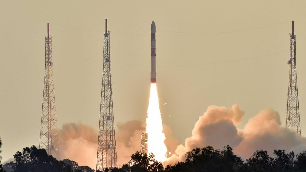 ISRO missions delayed: Parliamentary panel flags concerns on Moon ...