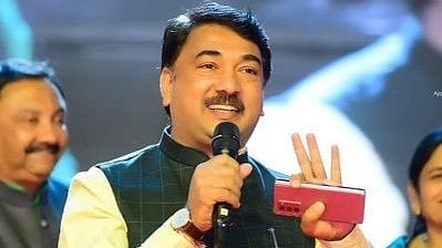 Amid ticket denial, BJP's sitting MP Unmesh Patil joins Uddhav-led Shiv ...