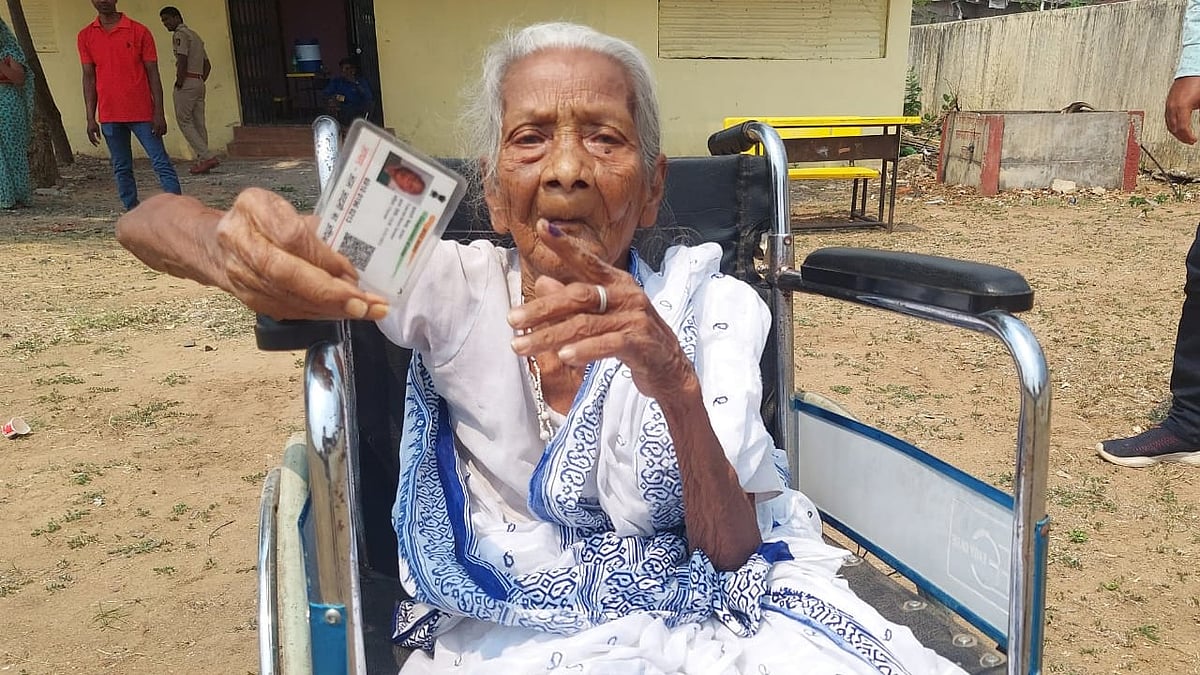 Lok Sabha elections 2024: Centenarian ditches home voting, visits poll ...
