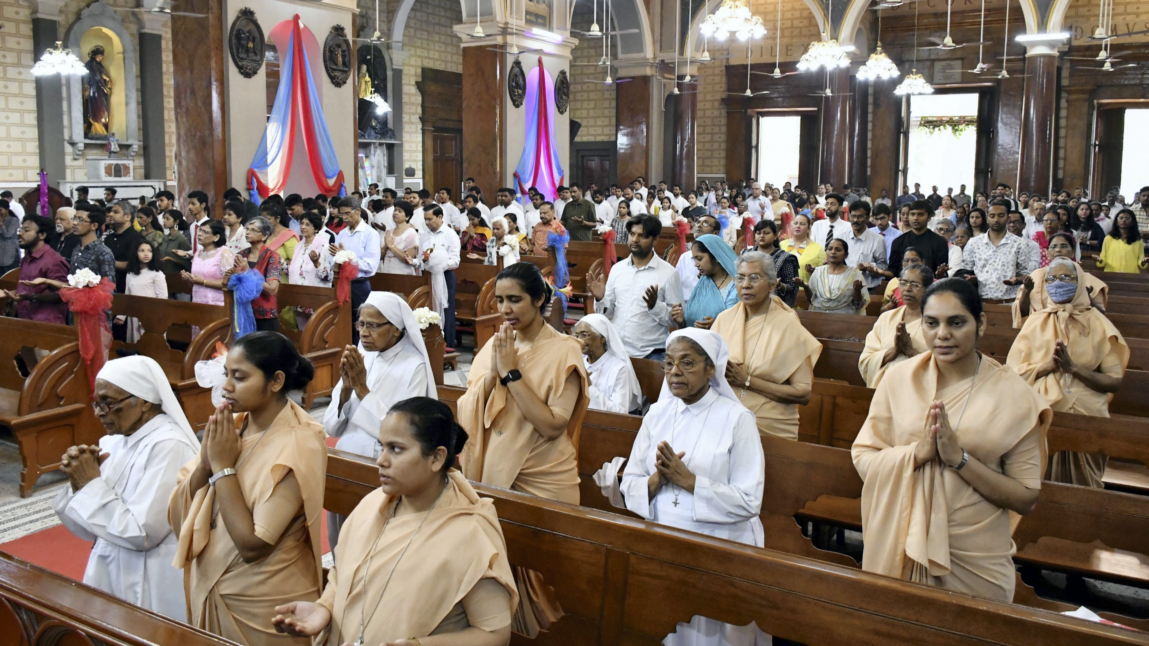 In Pics: Easter celebrations around the world