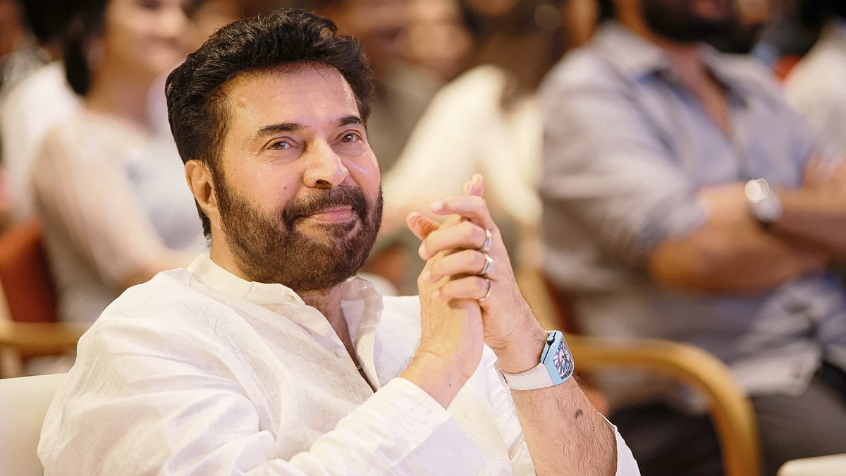 Mammootty news: Kerala politicians stand by actor Mammootty facing ...