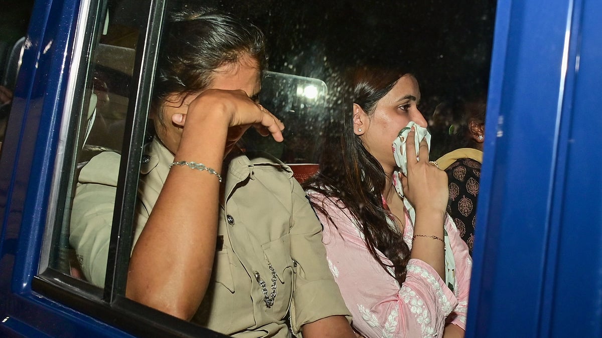 Pavitra Gowda news: Kannada actress 'applied makeup in police custody ...