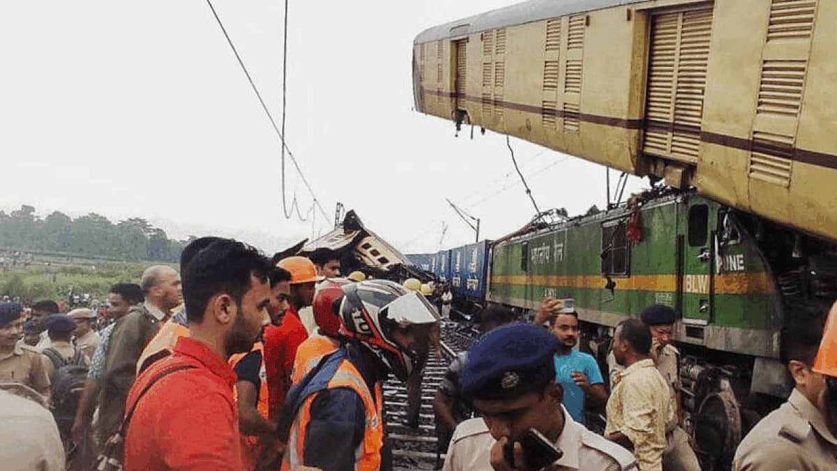 Bengal train collision highlights | Nine killed, 41 injured as Railway ...