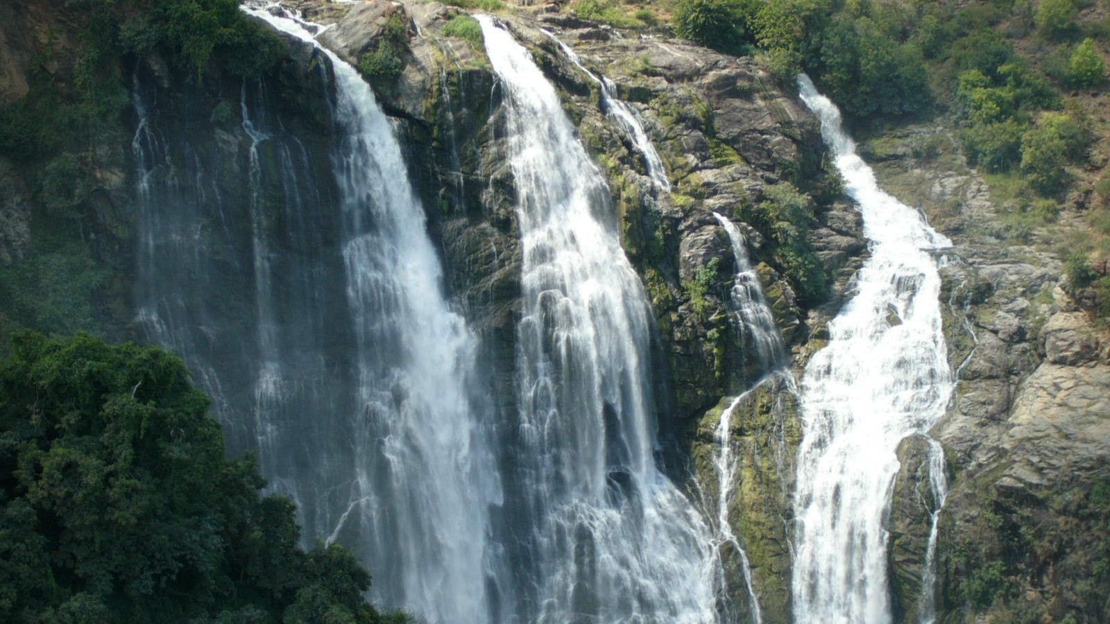 Places to visit near Bengaluru during monsoon