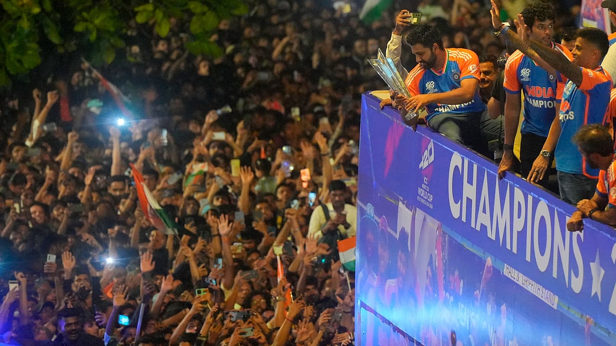 Sea of humanity welcomes Team India during Champions’ Parade in Mumbai