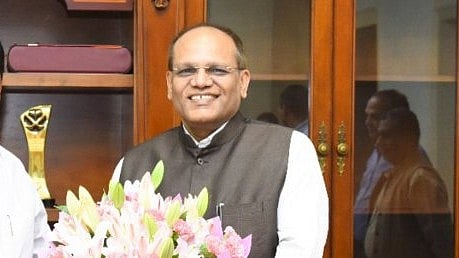 Commercial taxes dept smells Rs 1400 crore GST evasion scam in Telangana