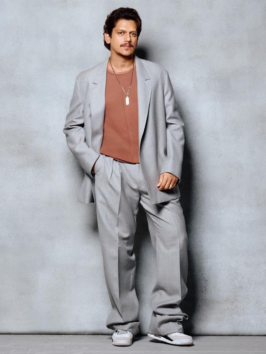 5 Times Vijay Varma stunned with his Suit Style!