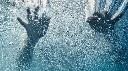 Five men accidently drown in lake in Maharashtra