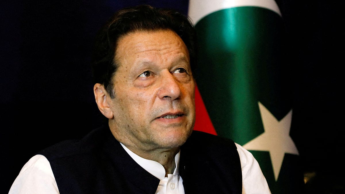Imran Khan’s party holds massive rally in Lahore amidst police crackdown