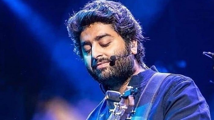 Not the right time and place: Arijit Singh to fan asking him to sing ...