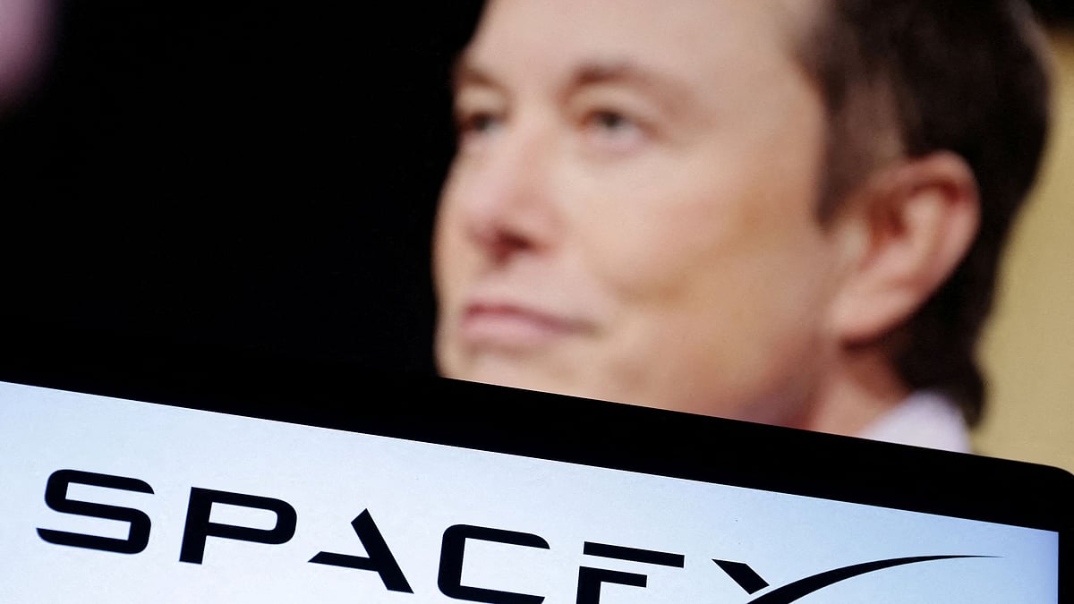 SpaceX plans to send 5 uncrewed Starships to Mars in two years, says ...