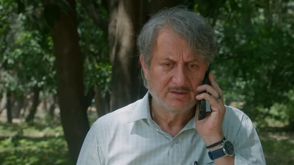 'The Signature' movie review: A journey of medical woes and emotional ...