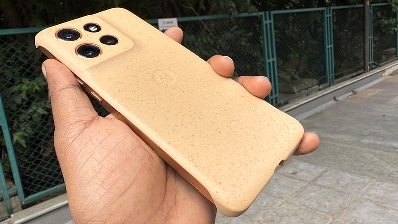 Motorola Edge 50 Neo review: Reliable phone with good camera and ...