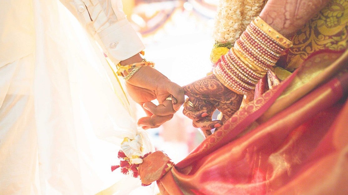 'Sharma Ji ki Ladki' weds 'Gopal Ji ka Ladka': Viral wedding card ...