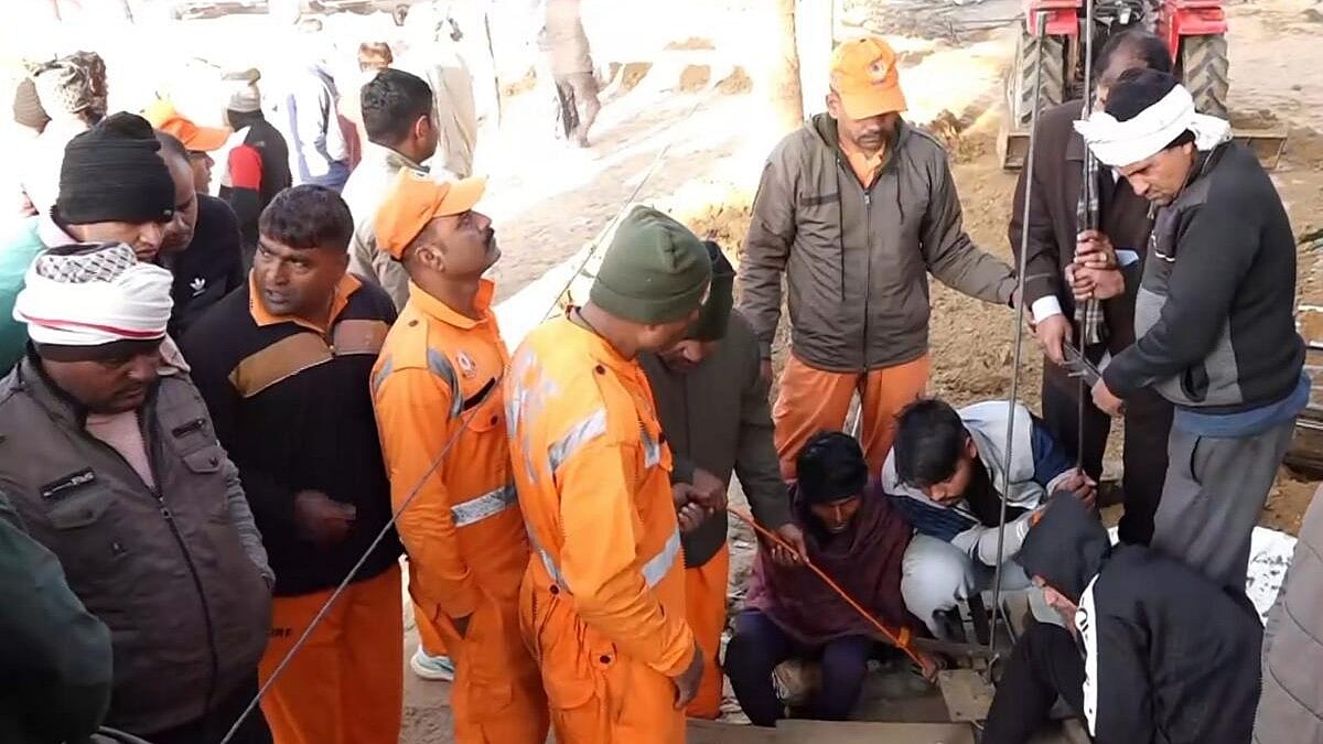 Race against time to save 5-year-old boy stuck in Rajasthan borewell