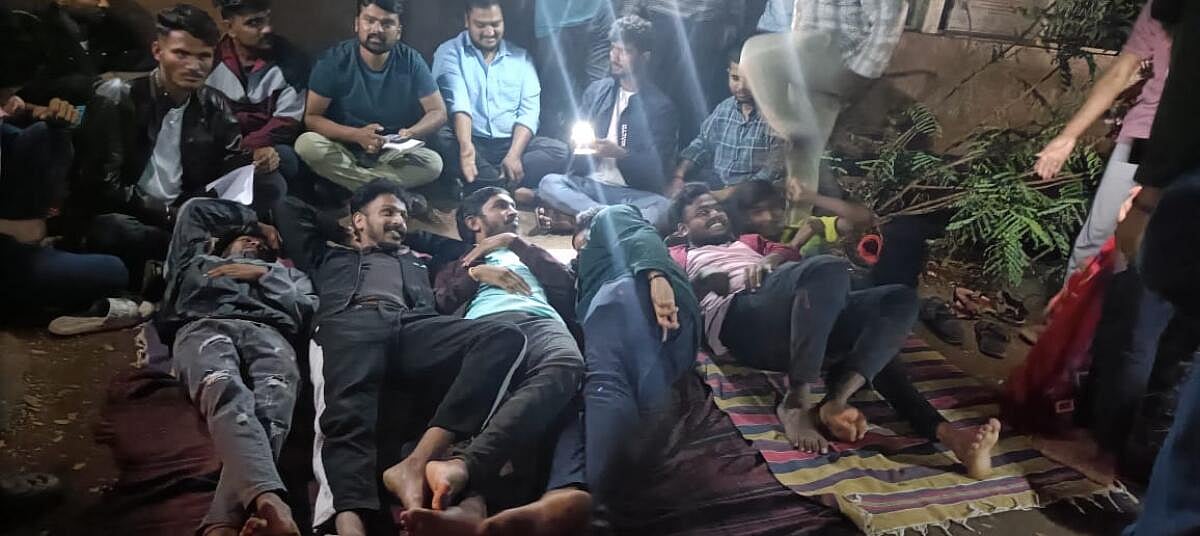 Students stage protest at midnight seeking admission at BCM hostels